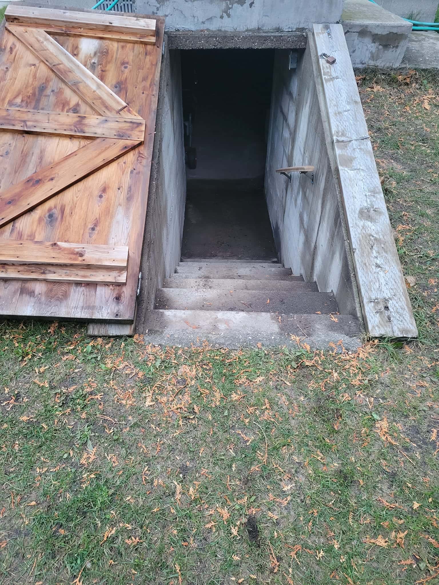 10 Root Cellar Ideas (Even If You Don’t Have a Basement) - The Ultimate ...
