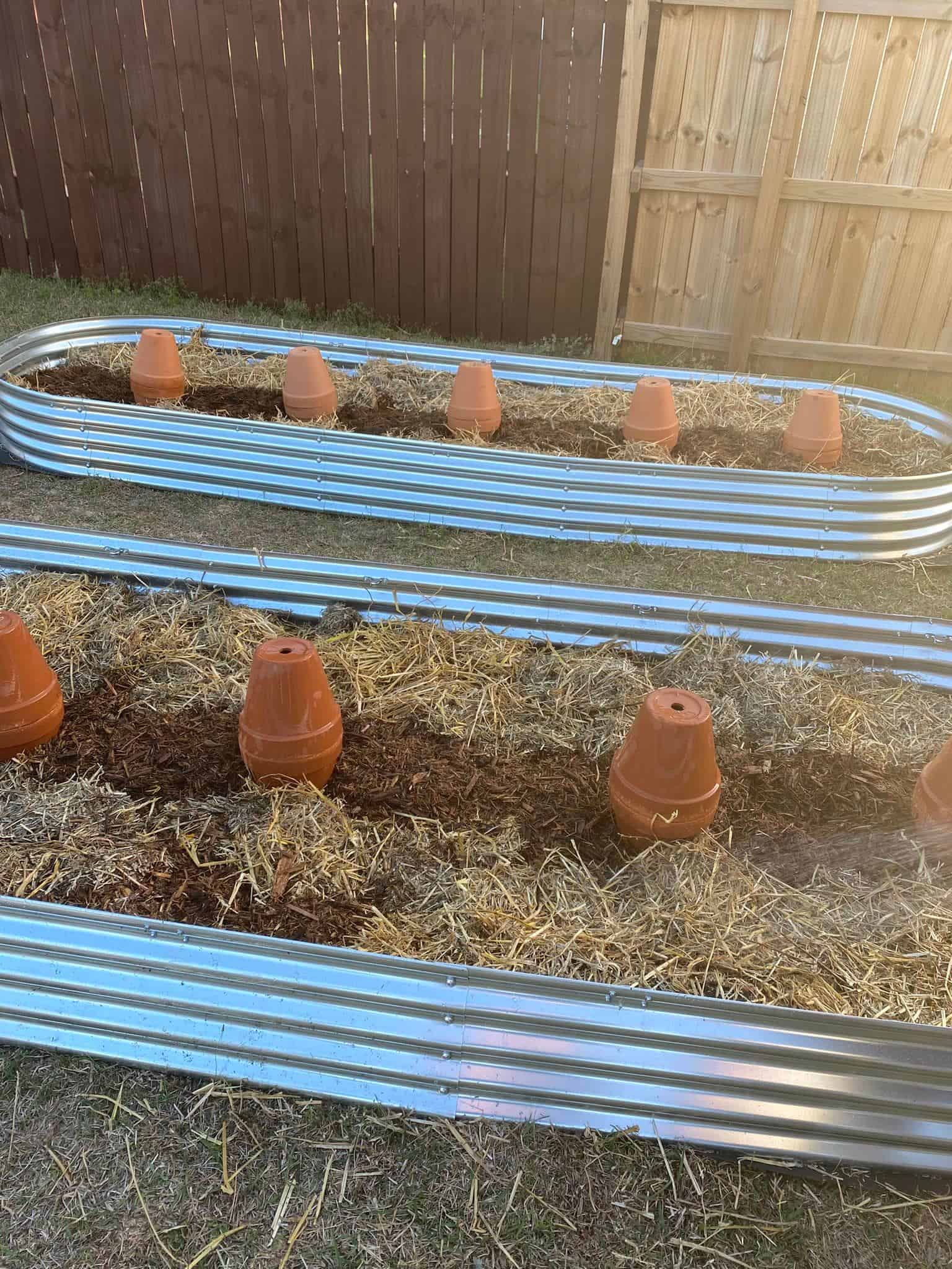 3 DIY Methods to Make Ollas (Clay Pot Irrigation) for Your Garden - The ...