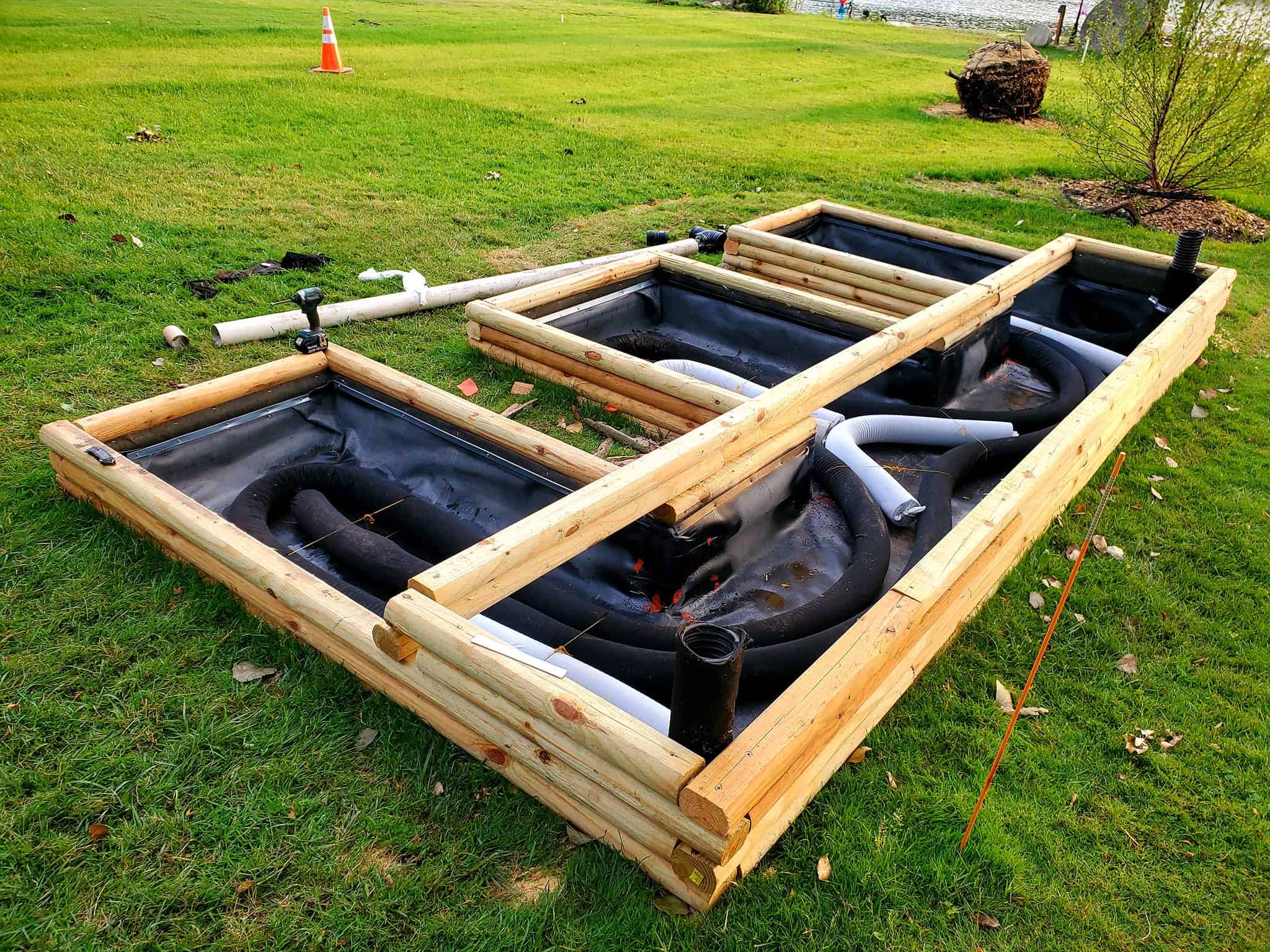 How to Build a Wicking Garden Bed - The Ultimate Homestead